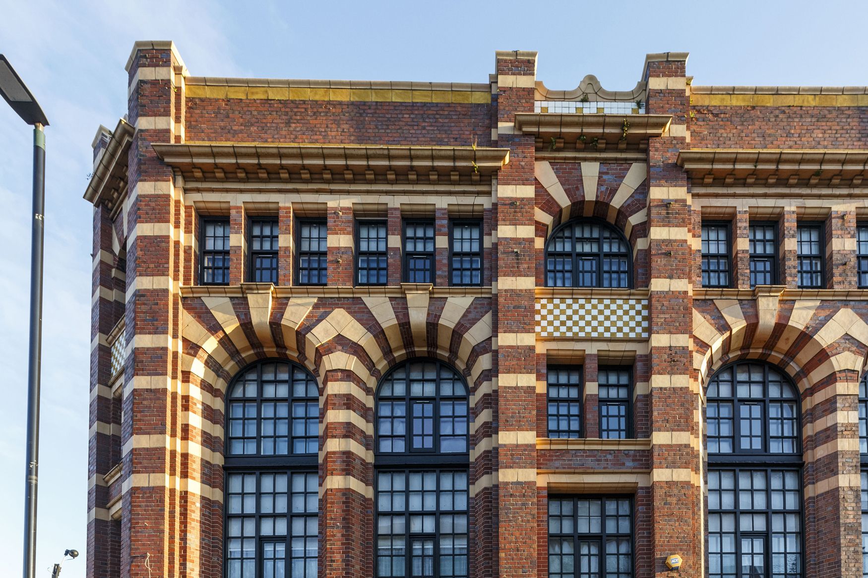 BMI systems raise roofing performance for Grade II listed apartments ...