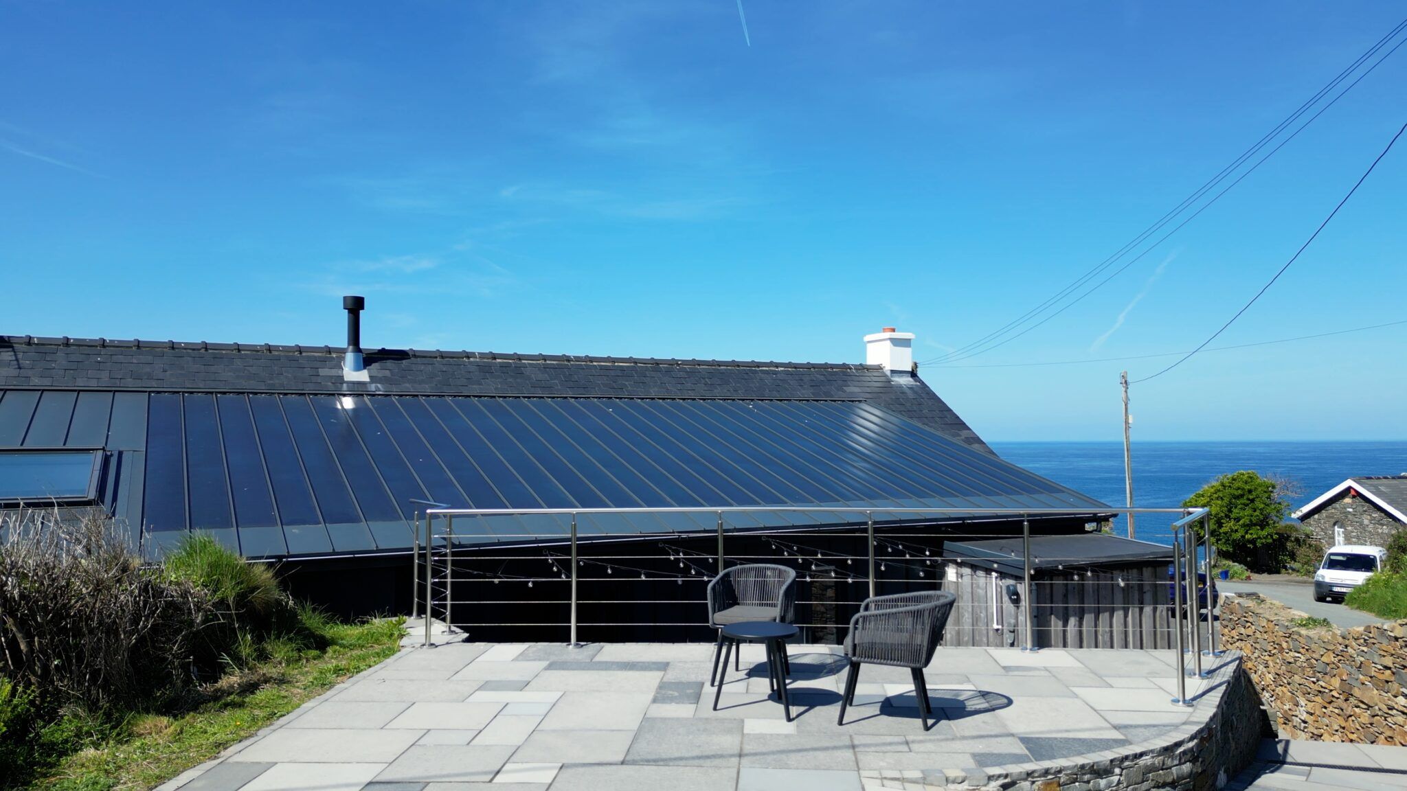 Catnic SolarSeam brings bonded solar to standing seam roofs | Roofing ...